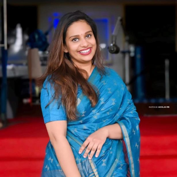 Dr Niranjana J Mohan MDS Periodontist - Darling Dental Care